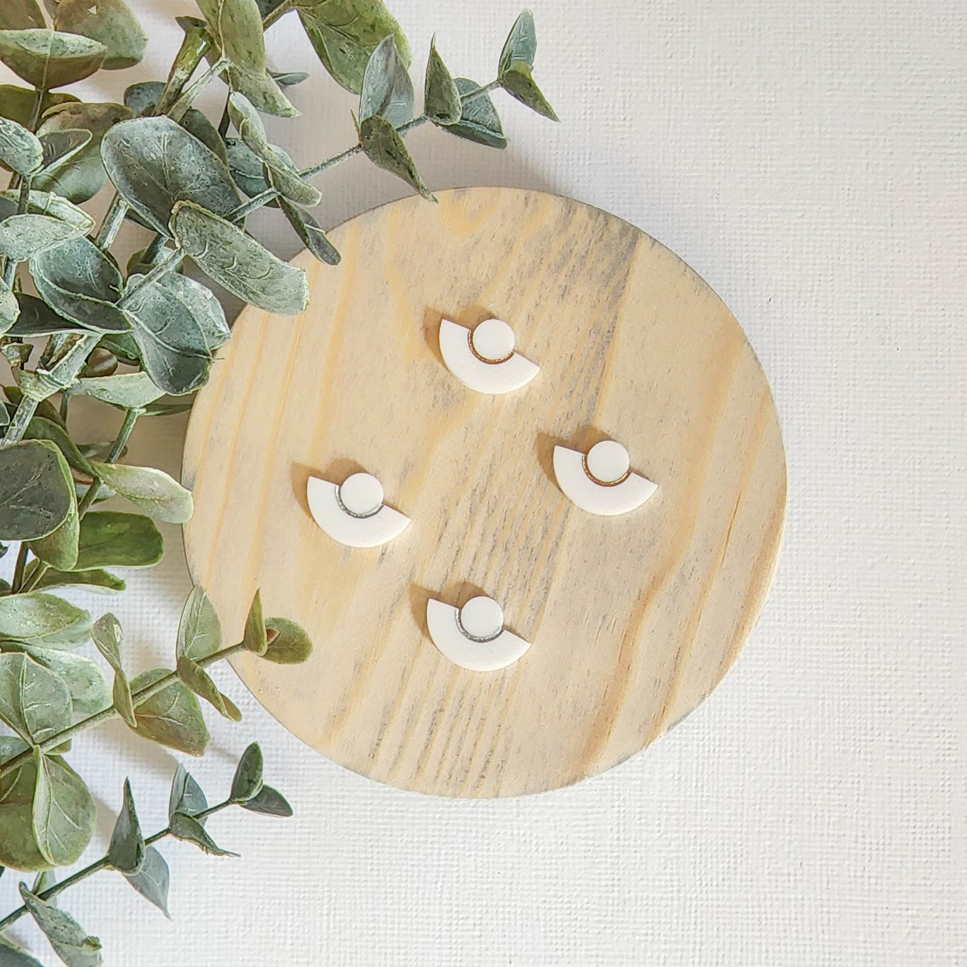 Lauren Studs – Complementary